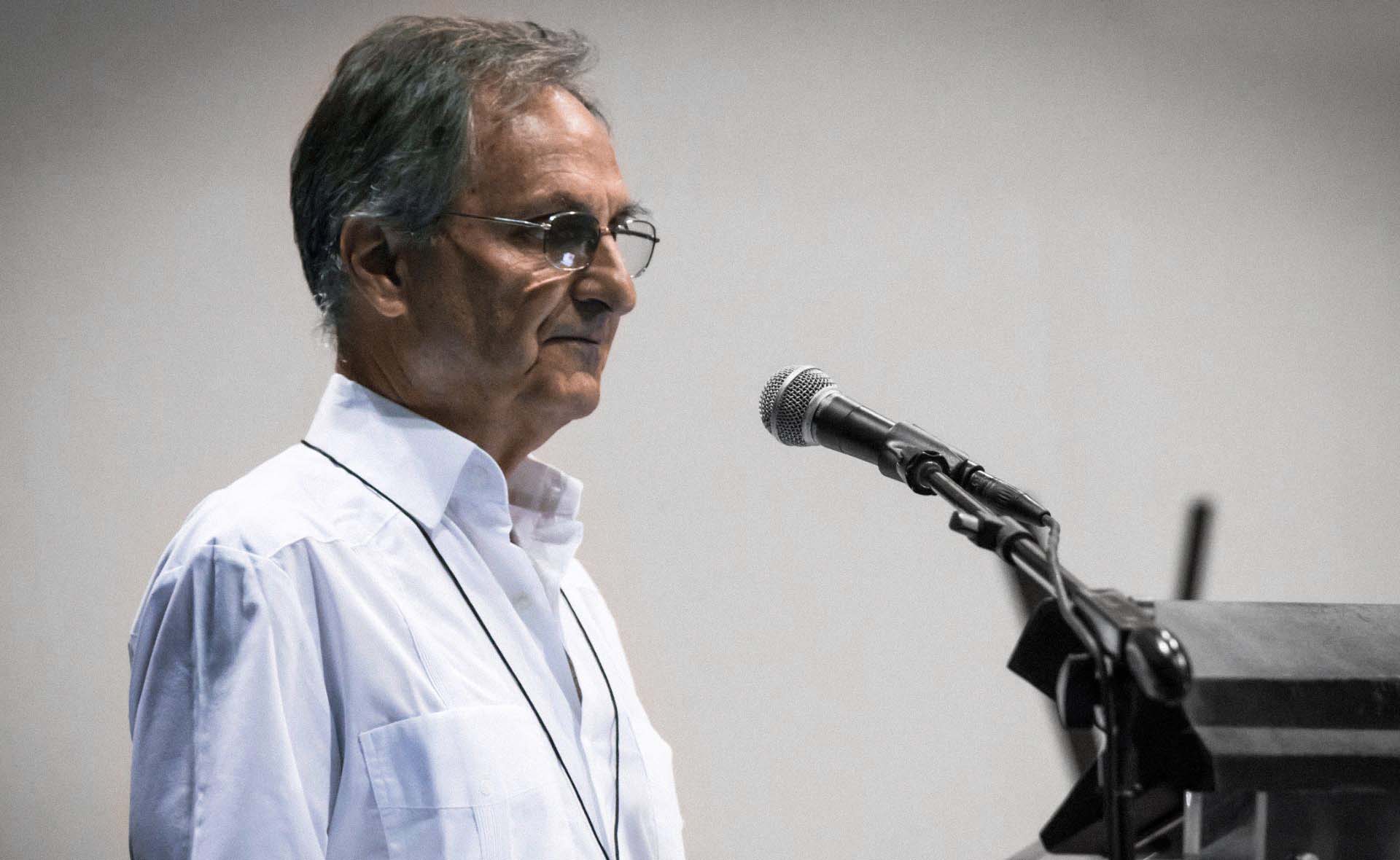 Di Prisco: mantener viva la Matemática en Venezuela es una tarea ...